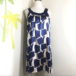 Vertigo Paris | Dresses | Vertigo Paris Blue Cream Shift Dress Size ...